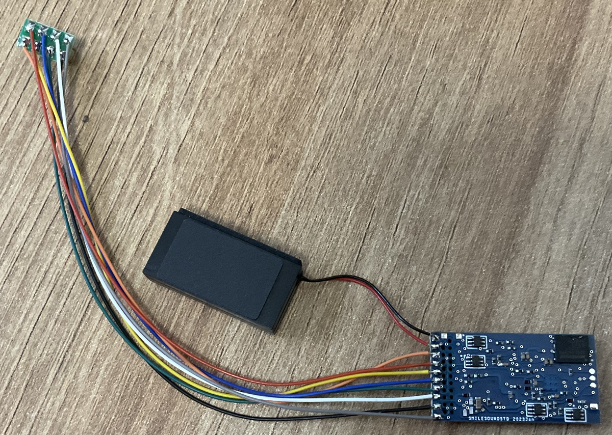 SmileSound Standard MTC21をNEM652化する – 電機屋の毎日